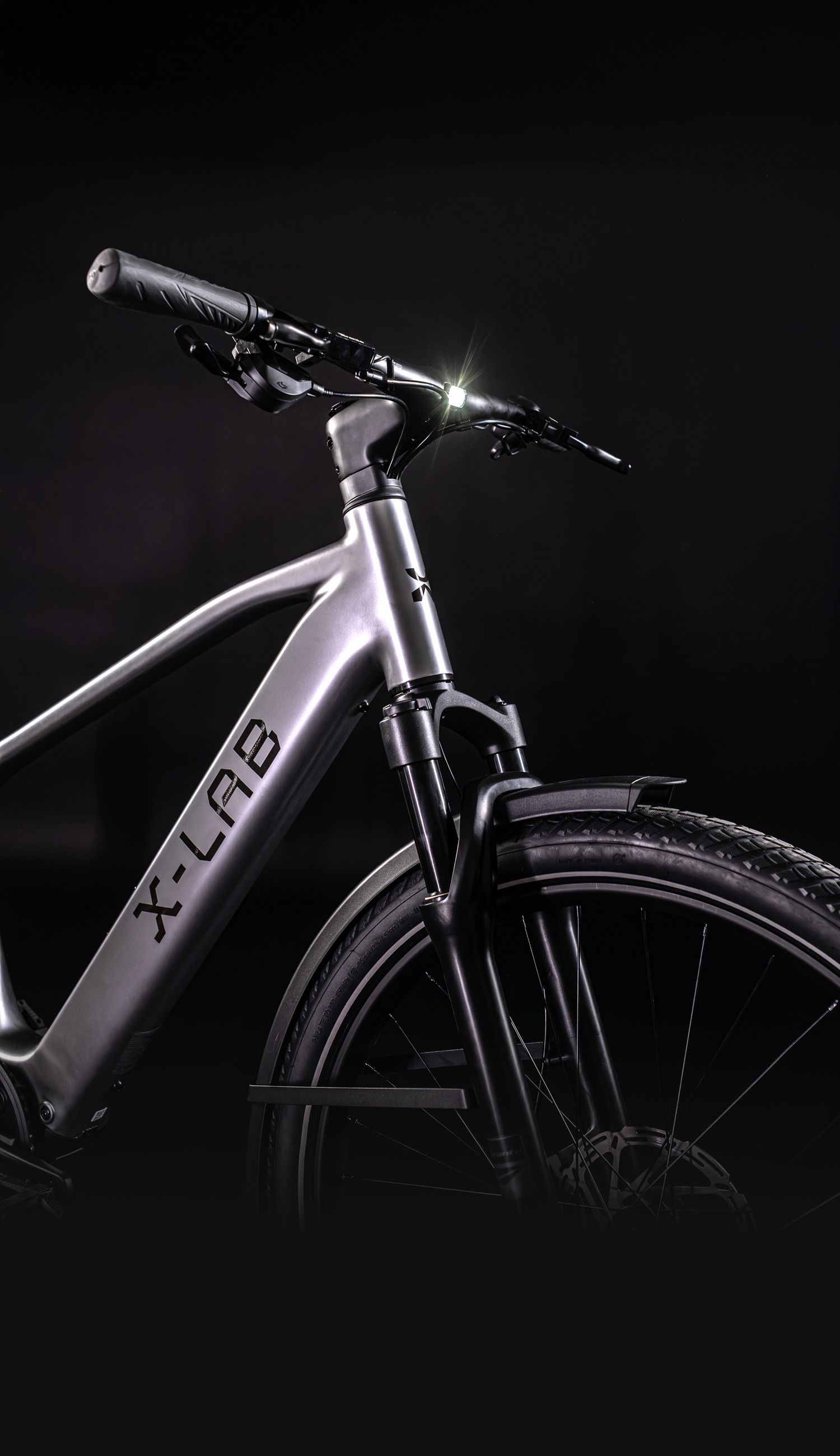 X-LAB Official, by XDS